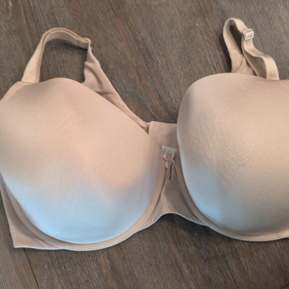 torrid | Intimates & Sleepwear | Torrid Wire Bra 42g | Poshmark
